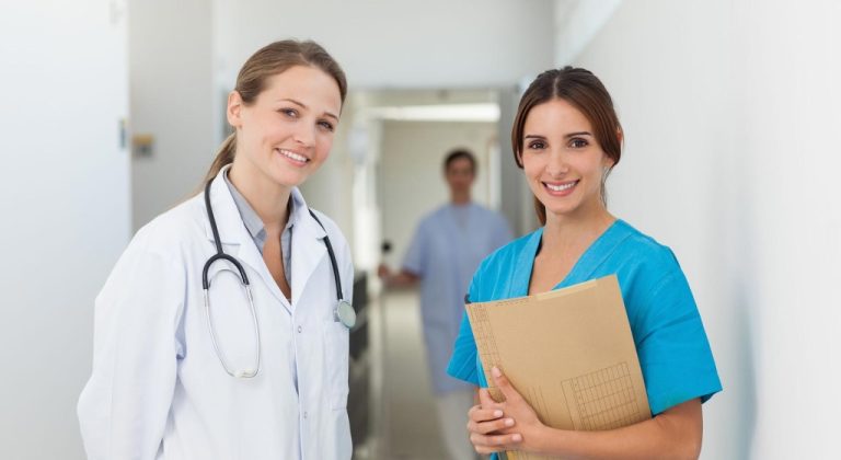 How to Become a Phlebotomist: A Step-by-Step Guide to Training and ...